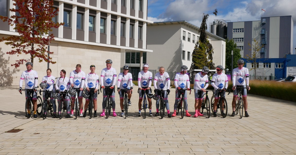 Laumann Group | Twice around the world for mental health | News