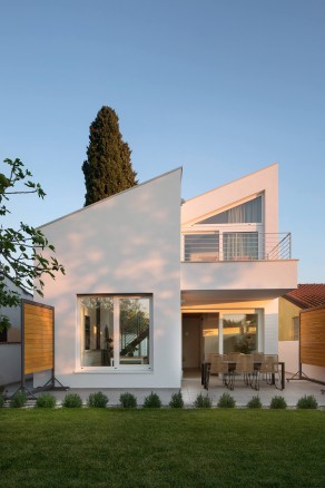 VEKA | World leading PVC extrusion | VEKA Group